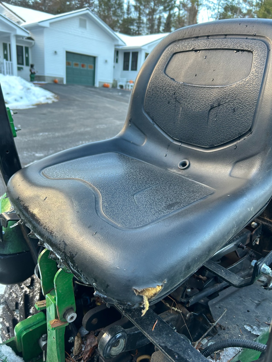 1025R - United Ag & Turf