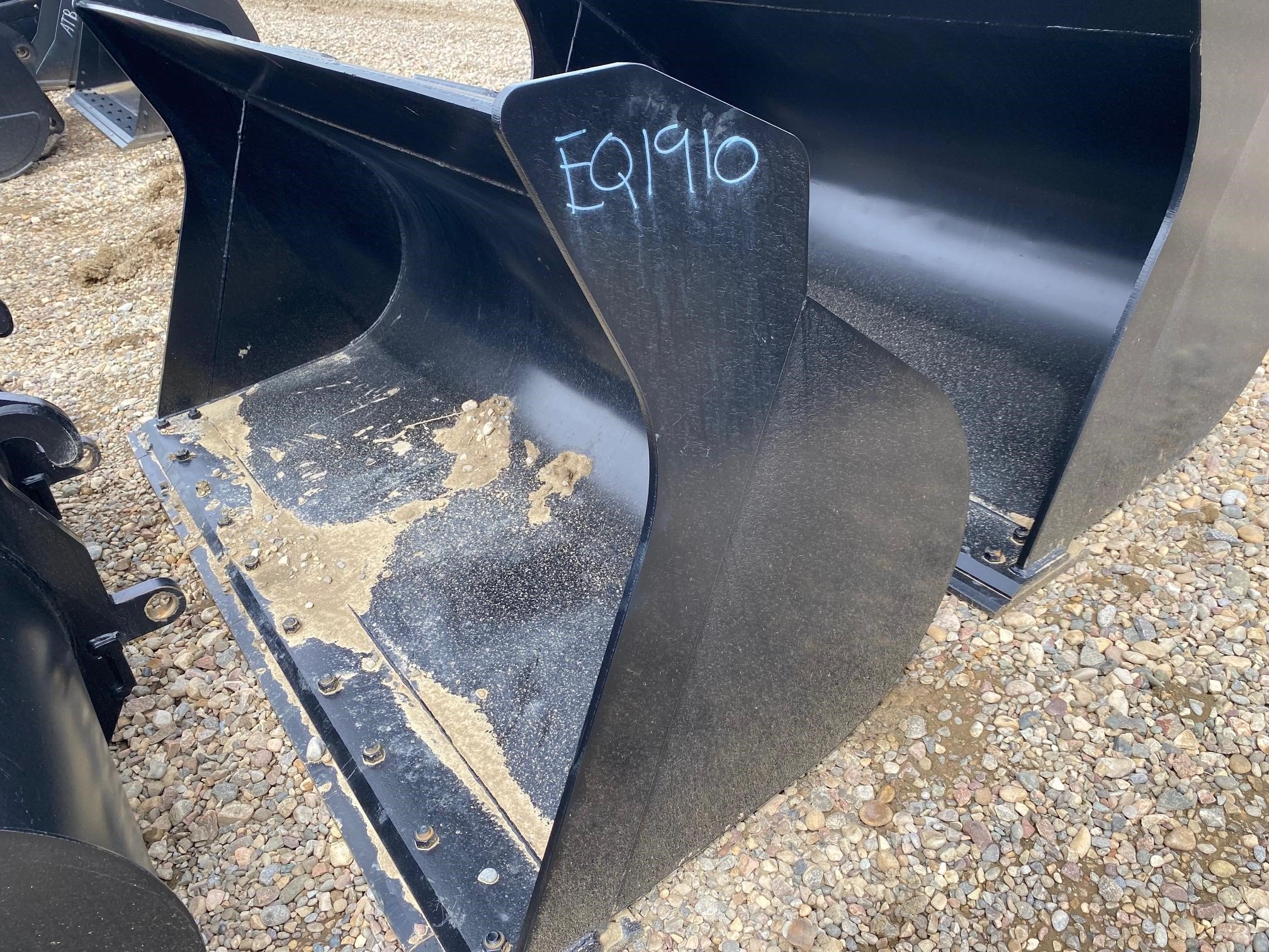 Used 3.5 YARD GP LOADER BUCKET For Sale | Headwater Equipment