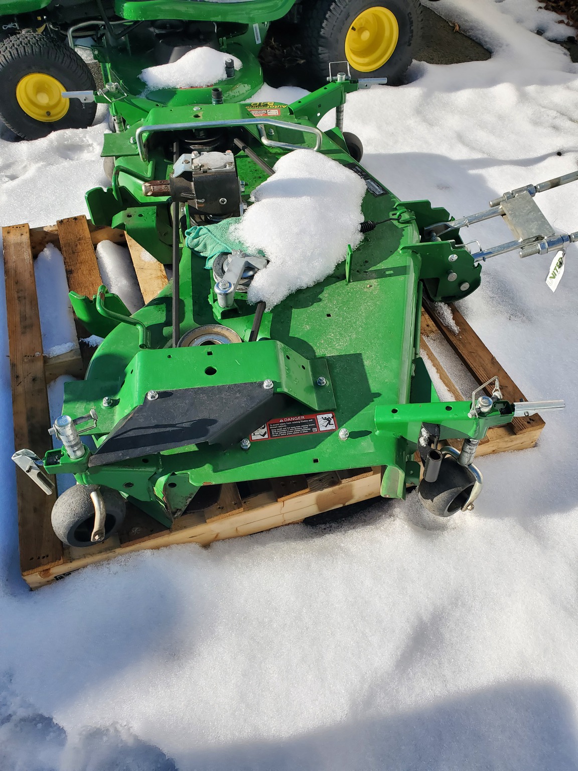 1025R - United Ag & Turf