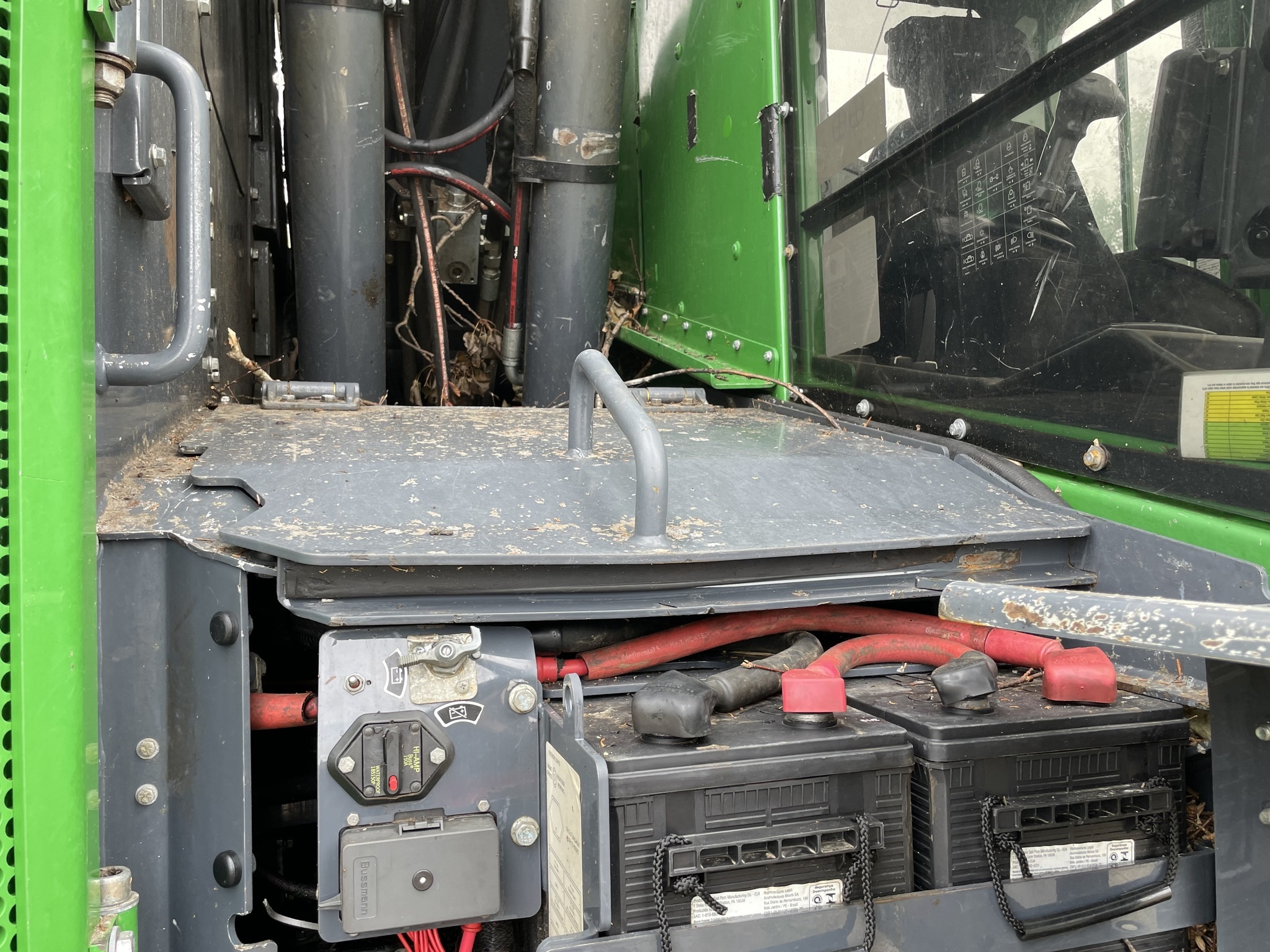 853M - United Construction & Forestry