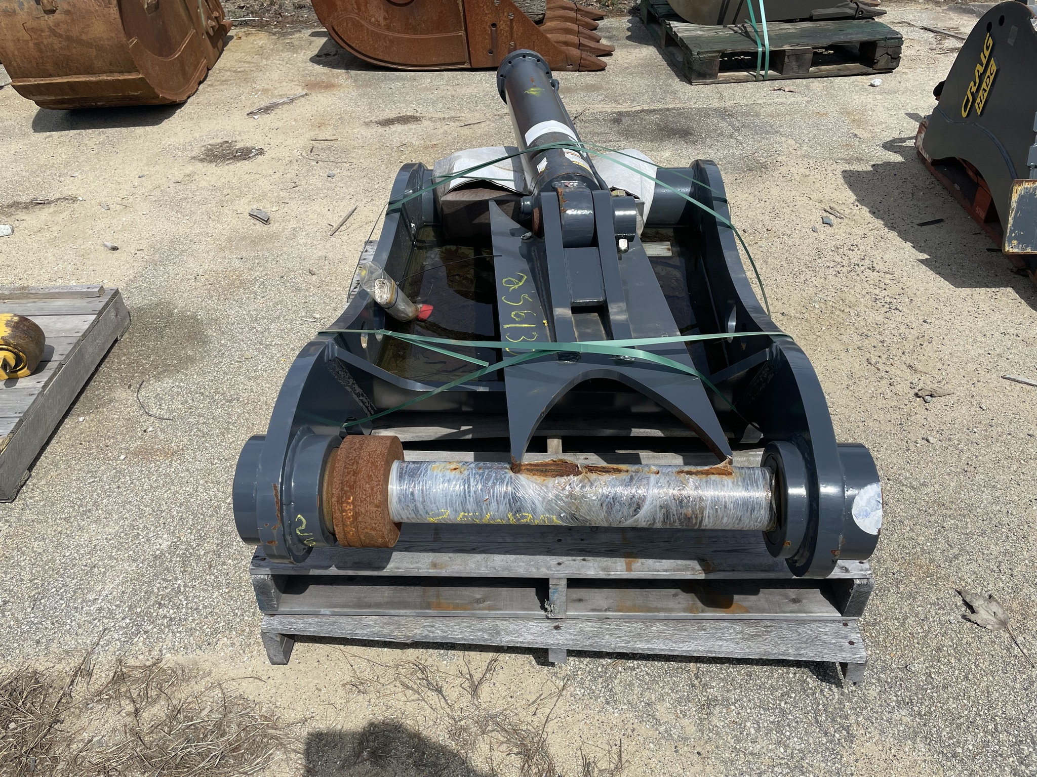 345 Direct Pin Hydraulic Thumb - United Construction & Forestry