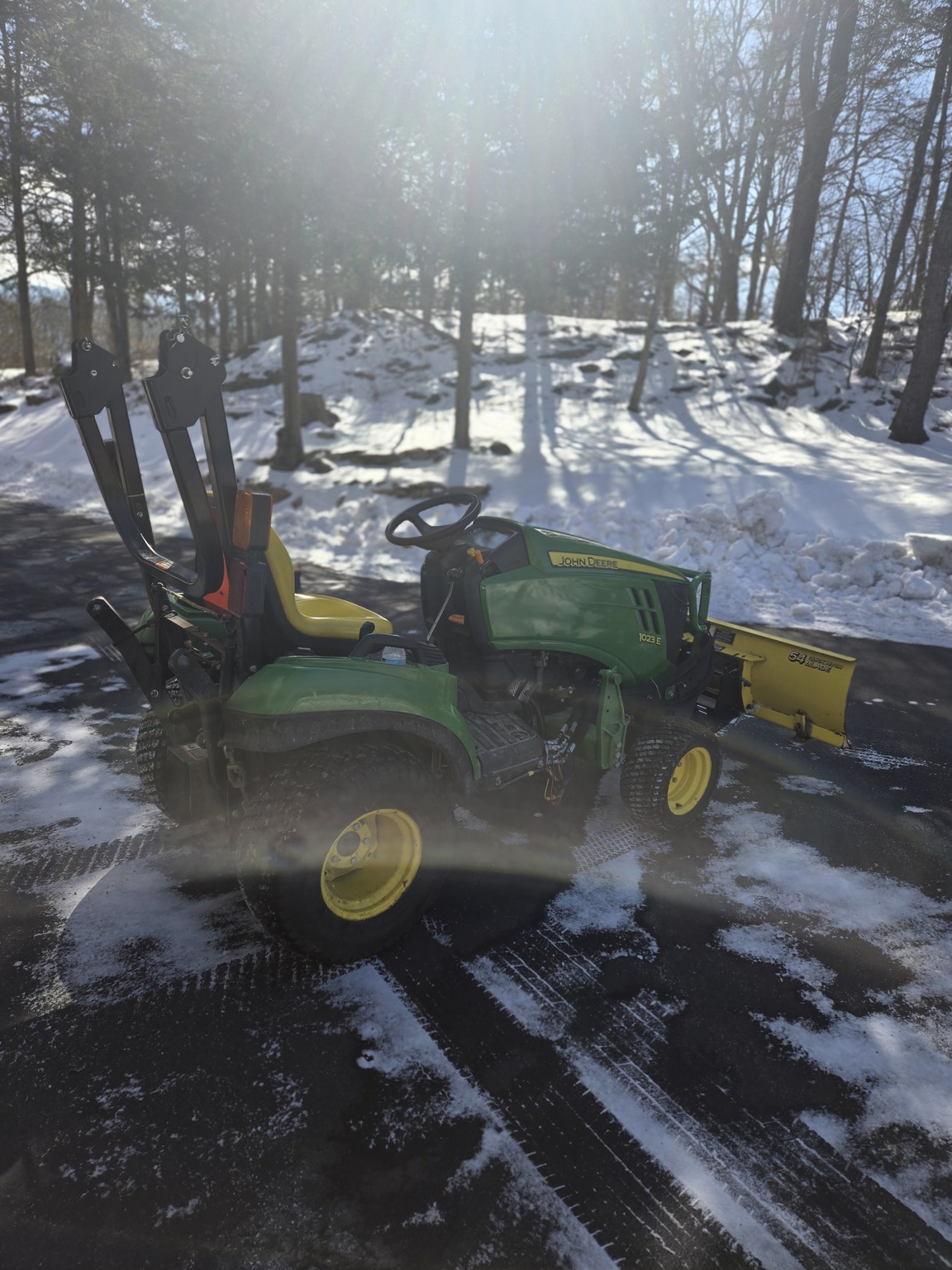 1023E - United Ag & Turf