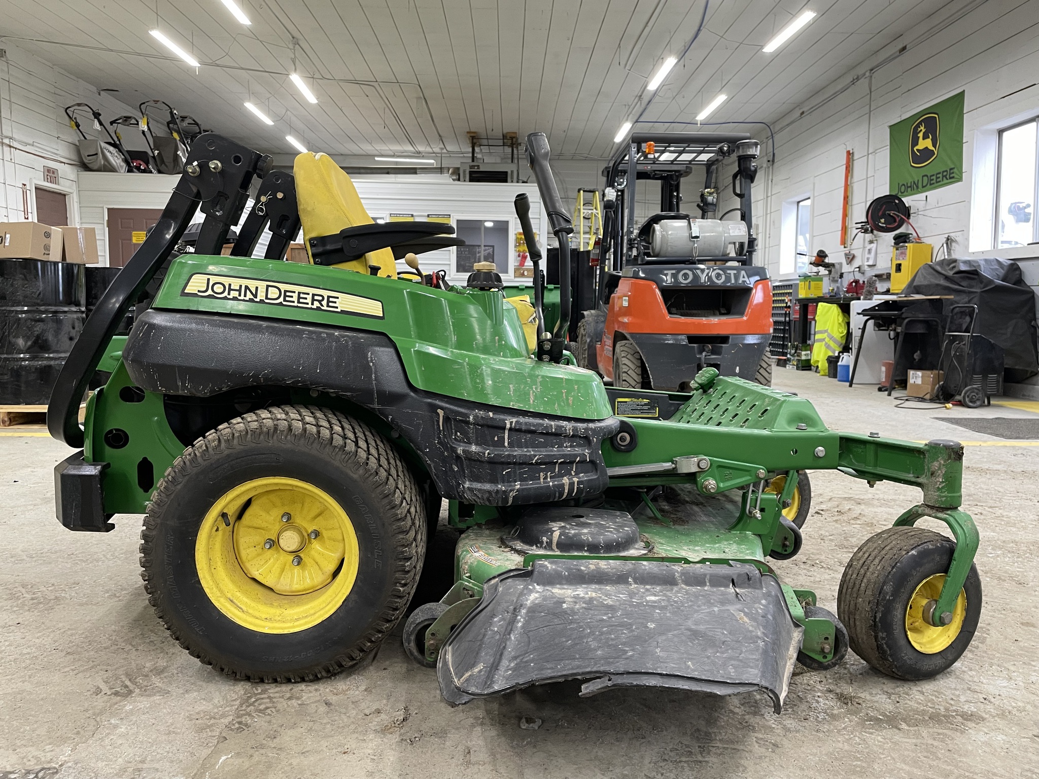 Z930A - United Ag & Turf