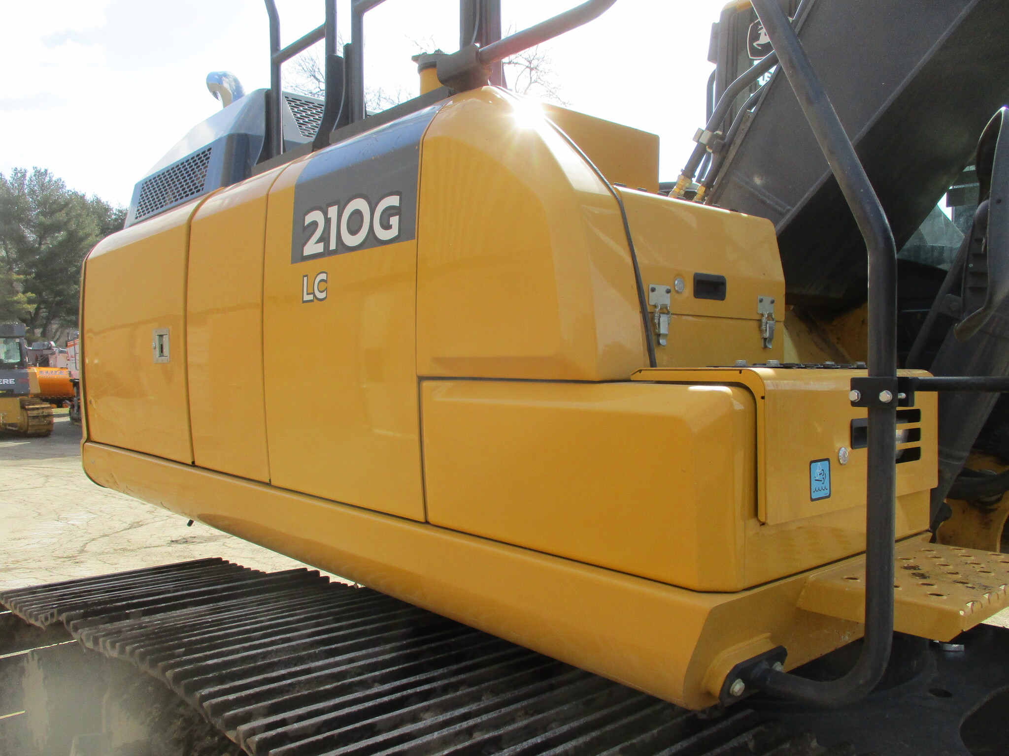 210G LC | W.I. Clark